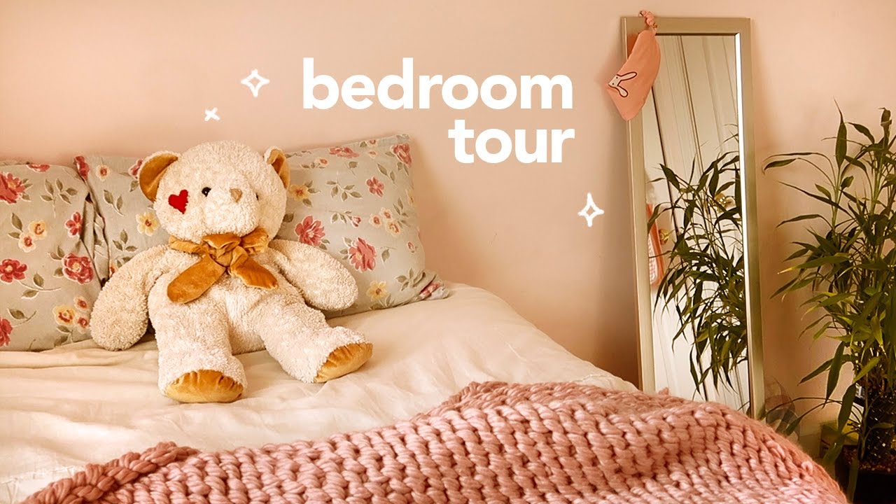 room tour 2020 cute + cozy aesthetic - YouTube