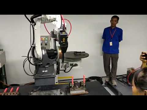 ROBOT Mesin Las panasonic - YouTube