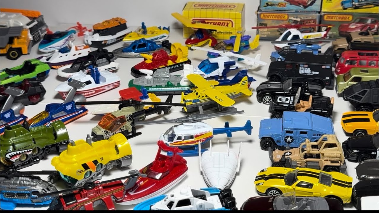 Are Matchbox Air / Sea Vehicles Cool? Lets Crack Open Matchbox - YouTube