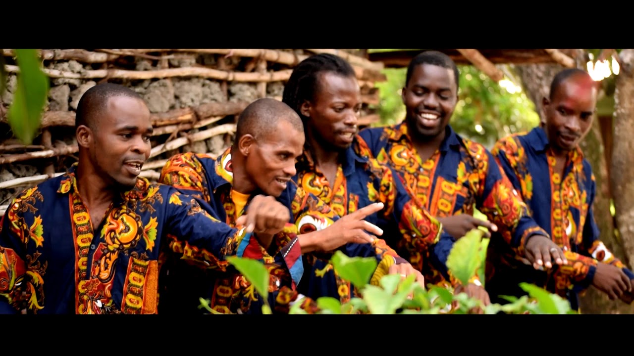 Dakala Band - Chunga Official Video laktam studios - YouTube