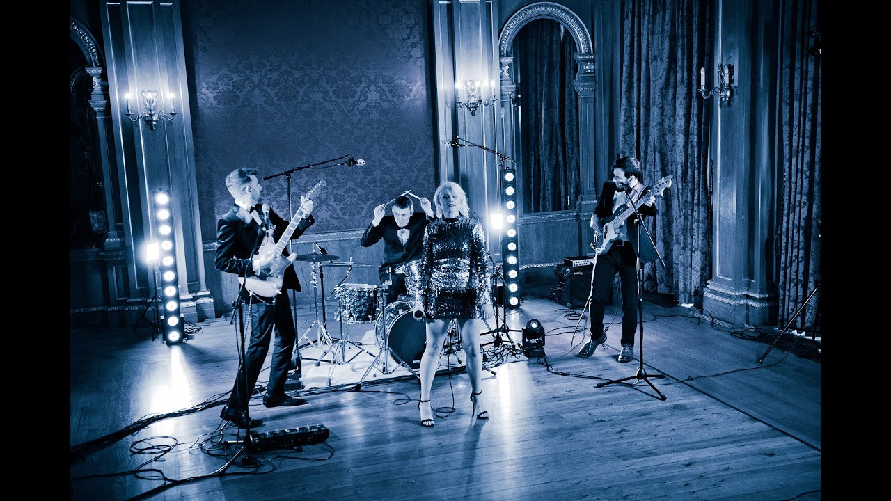 Cavaliers - 4 Piece Party Band - 2000's Meldey - YouTube