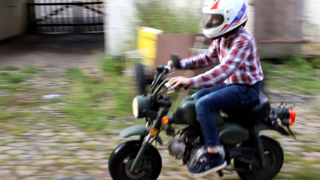 Thortorials: Hvordan skifter man gear på en knallert? - YouTube