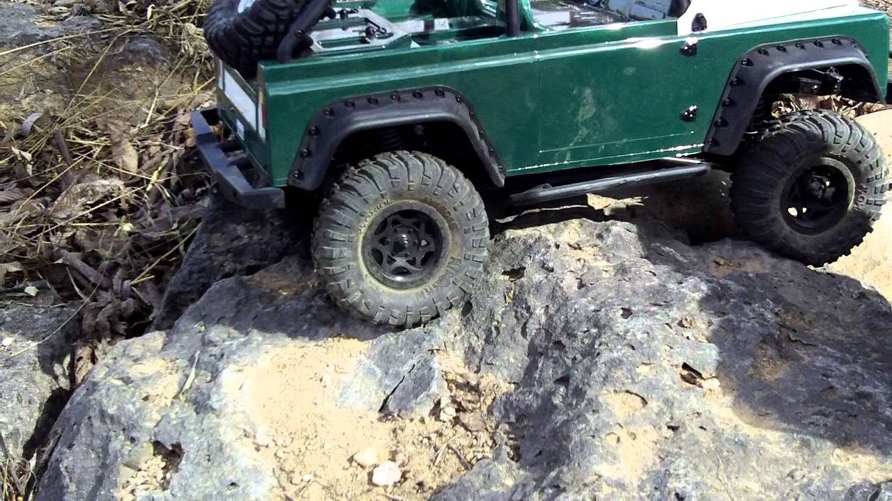 AXIAL DINGO PROJECT BUILD AND ADVENTURES - YouTube