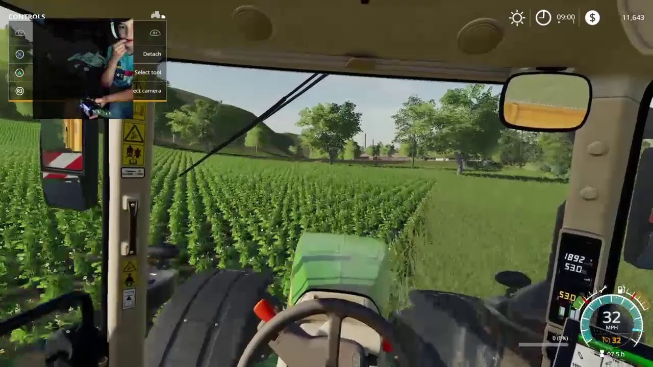 Farming simulator 2019 playing with friends - YouTube