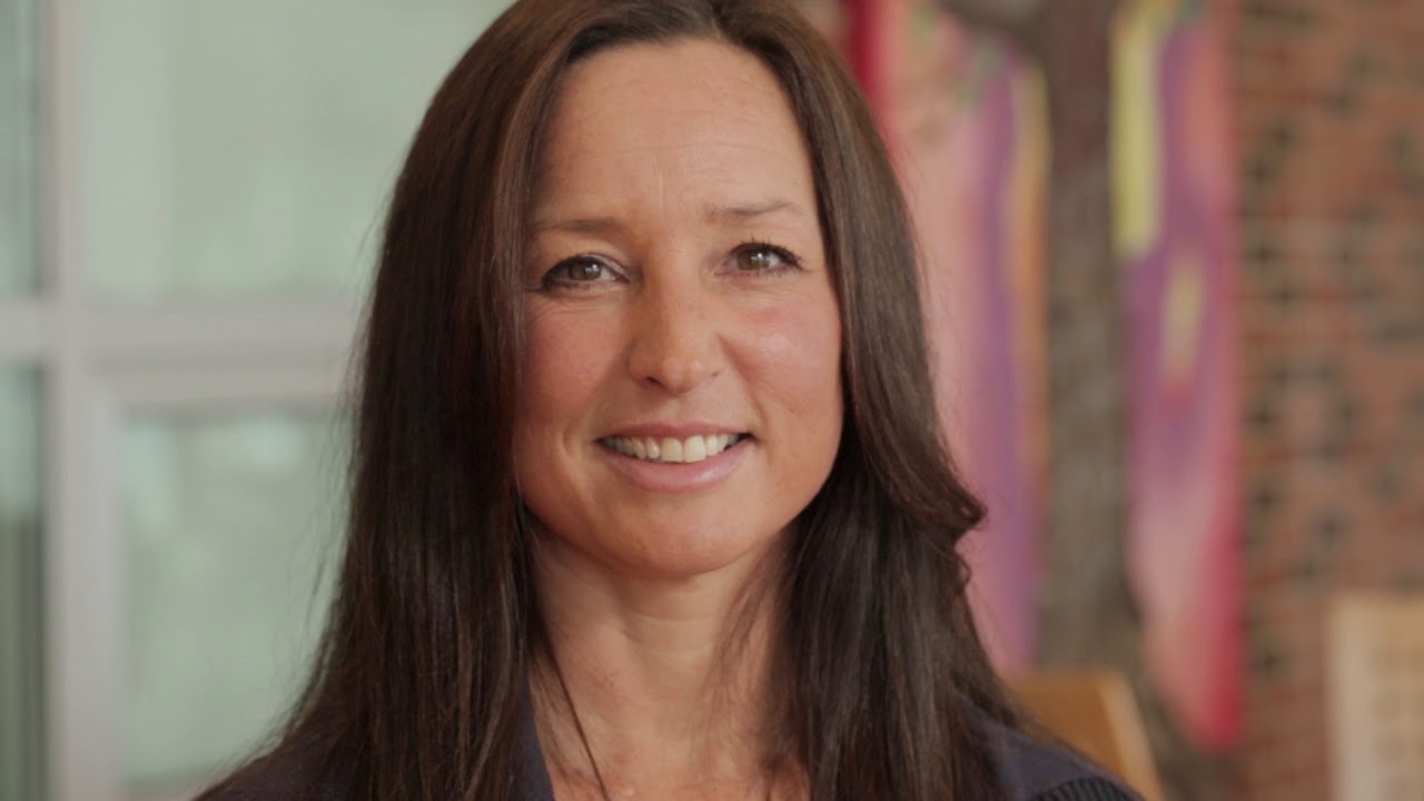 Anthropology (Student Testimonial): Angela Craig - YouTube