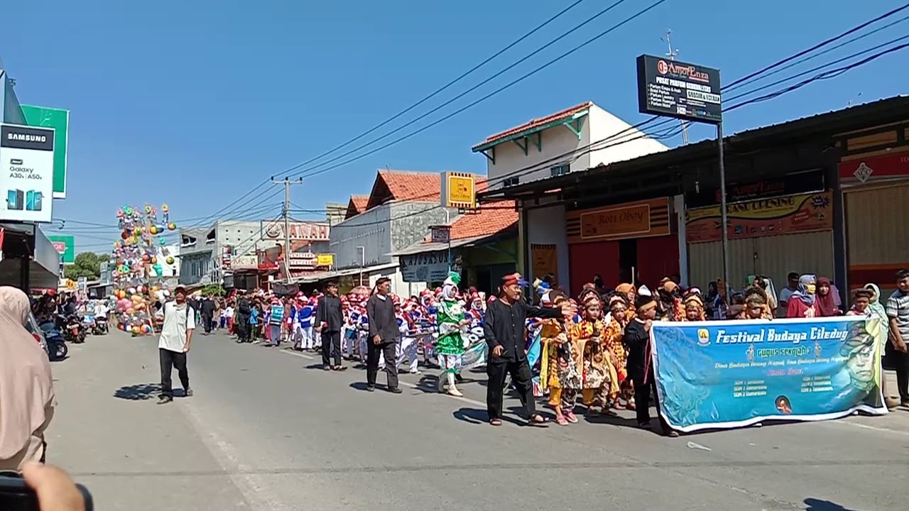 Festival ciledug - YouTube