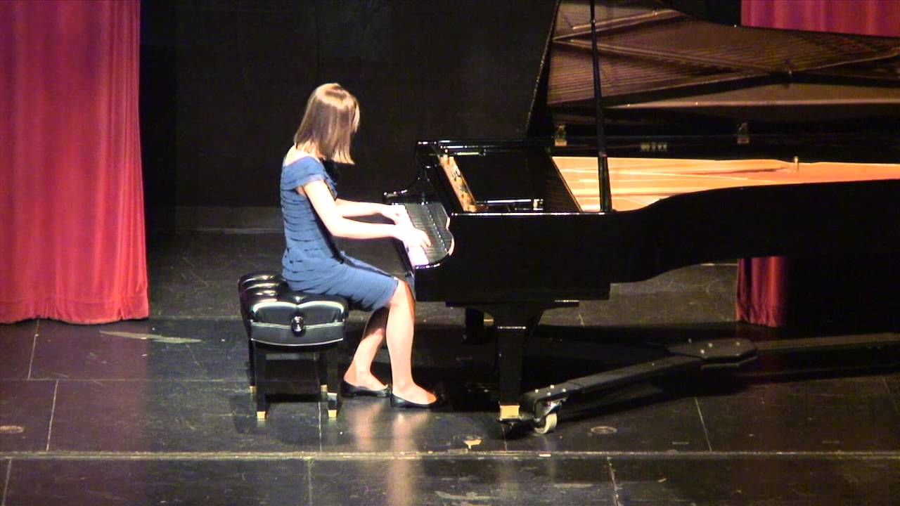 Madeline Crow performs Sonatina in C, Op.55, No.3, Movement I by ...