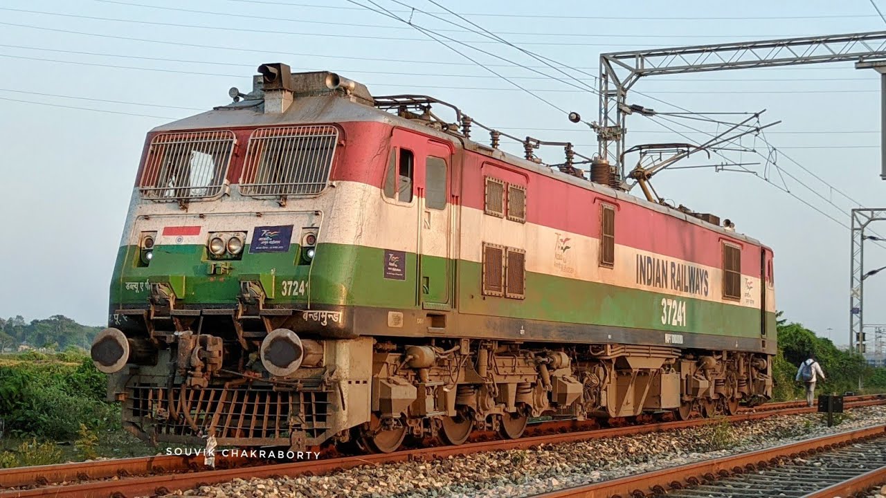 First Time TRICOLOUR WAP7 Visits NFR !! Bondamunda Tricolour WAP7 With ...