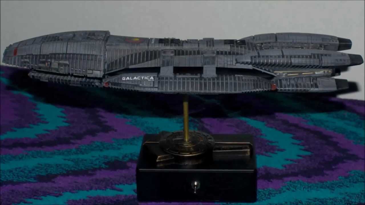 Moebius Battlestar Galactica model kit - YouTube