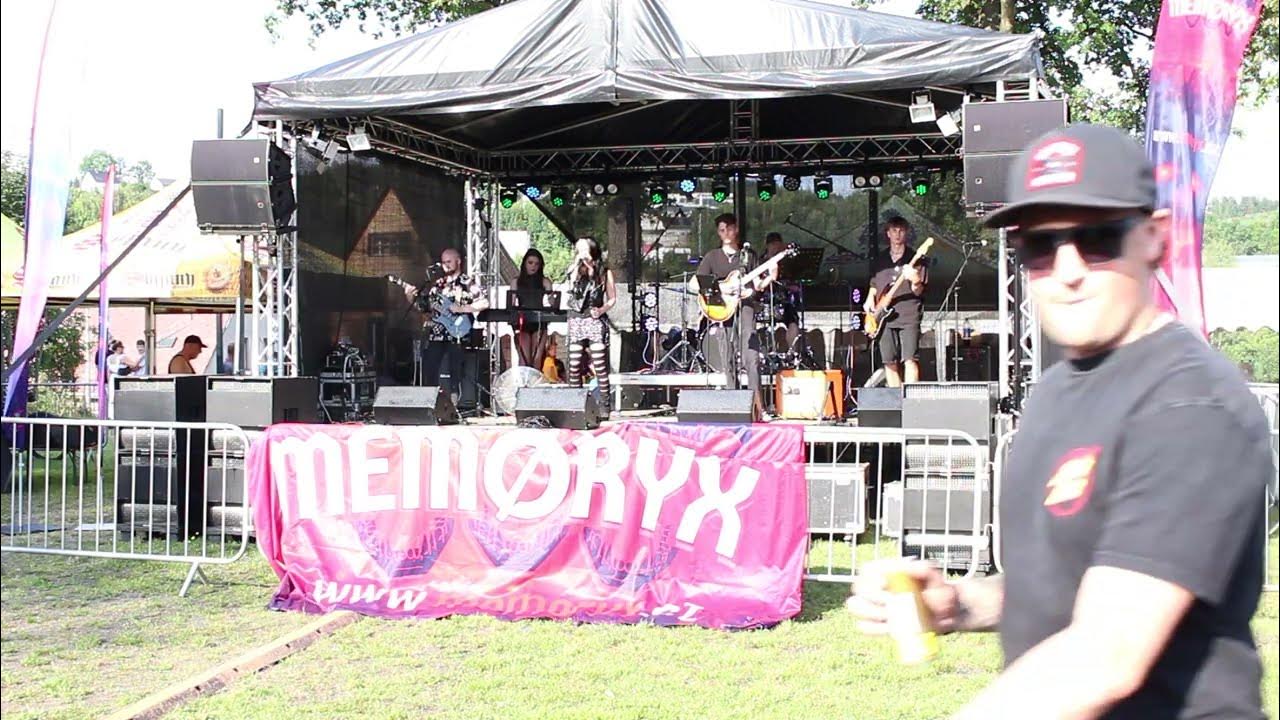 Zombie a Dreamer zpěv Daniela Ulrichová a kapela MemoryX živé ...