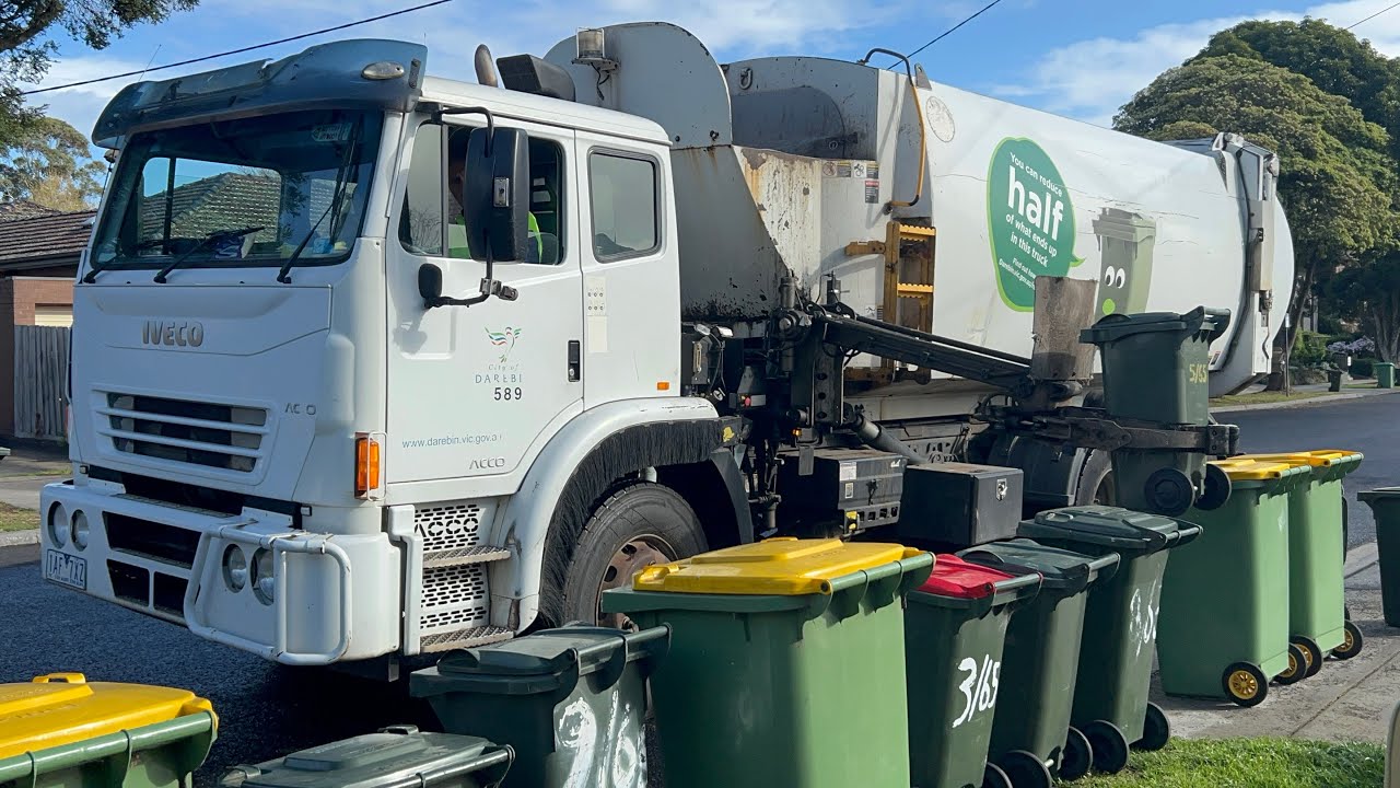 Darebin Garbage - 589 598 & 599 - YouTube