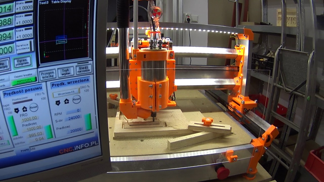 Homemade RS-CNC32 on Mach3 - first cut - YouTube