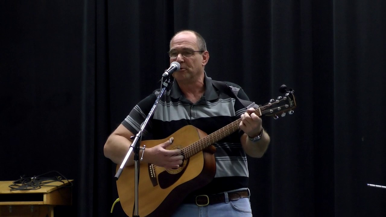 The Older the Bull, the Harder the Horn - Rob McIver - YouTube