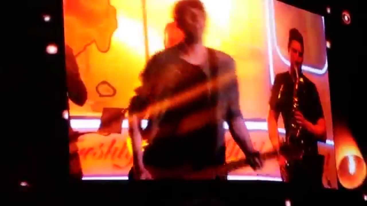 Blur - The Universal GLORIOUS LIVE @ HYDE PARK 2015 - YouTube Music