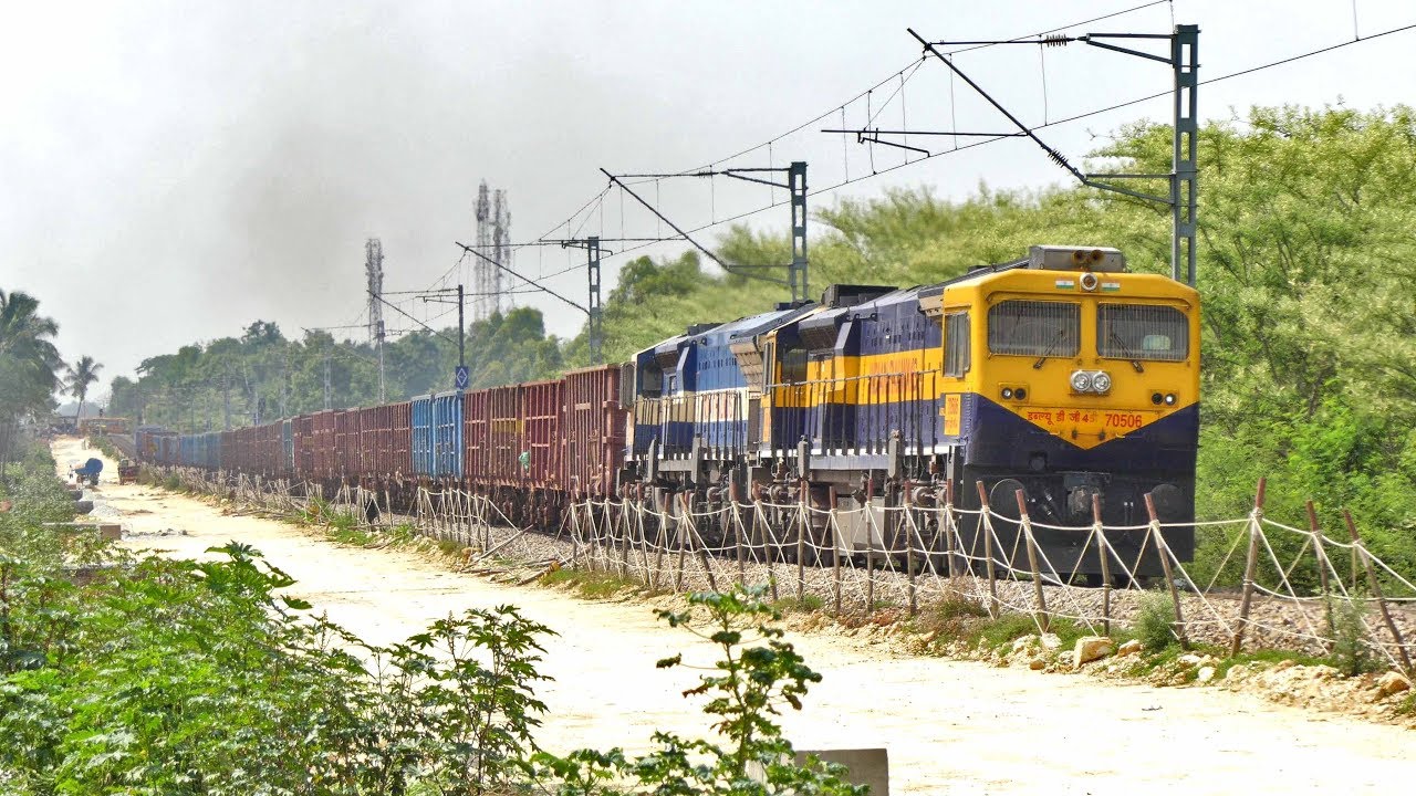 RARE COMBO !! WDG 4D and WDG 4 lead a BOXN Rake !! Indian Railways ...