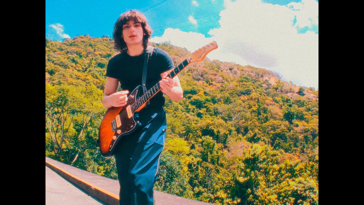 Nico D'Andra – Pictures (Official Music Video) - YouTube