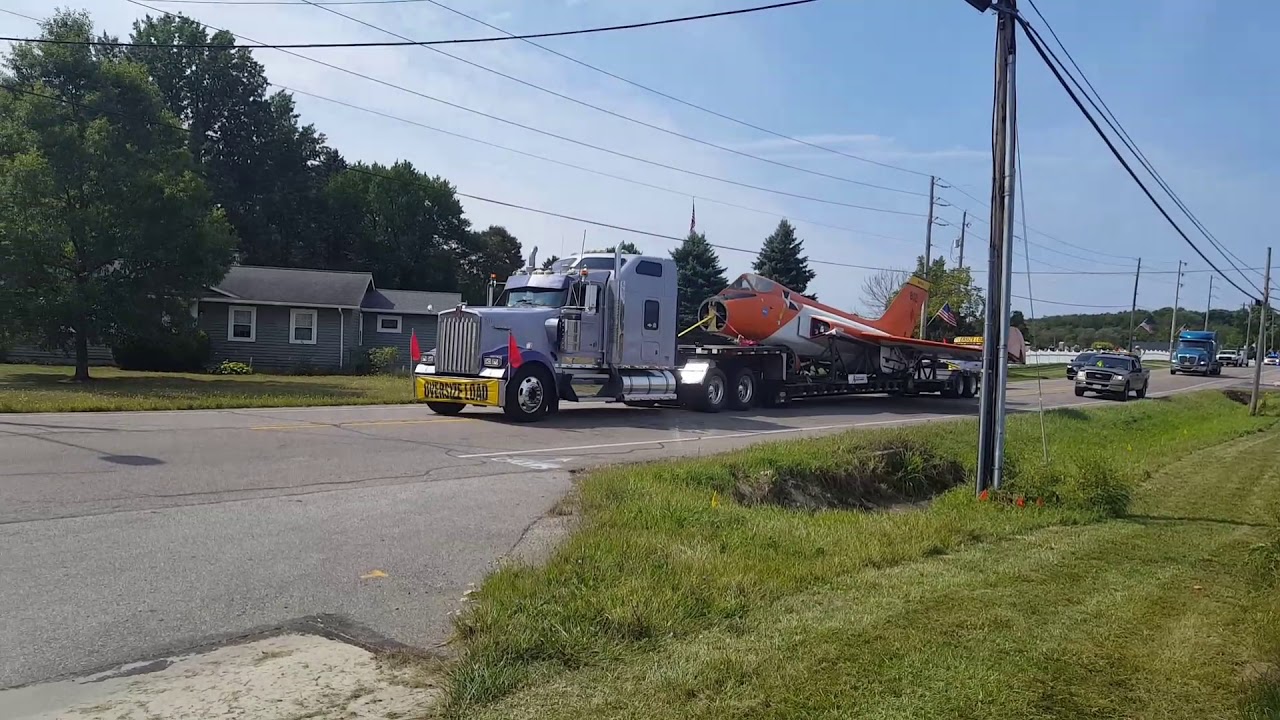 NASA 802 - F5D-1 Skylancer - YouTube