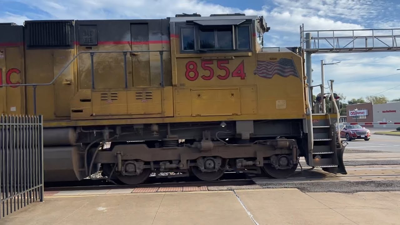 Union Pacific Intermodal in Mineola TX 🚂 - YouTube