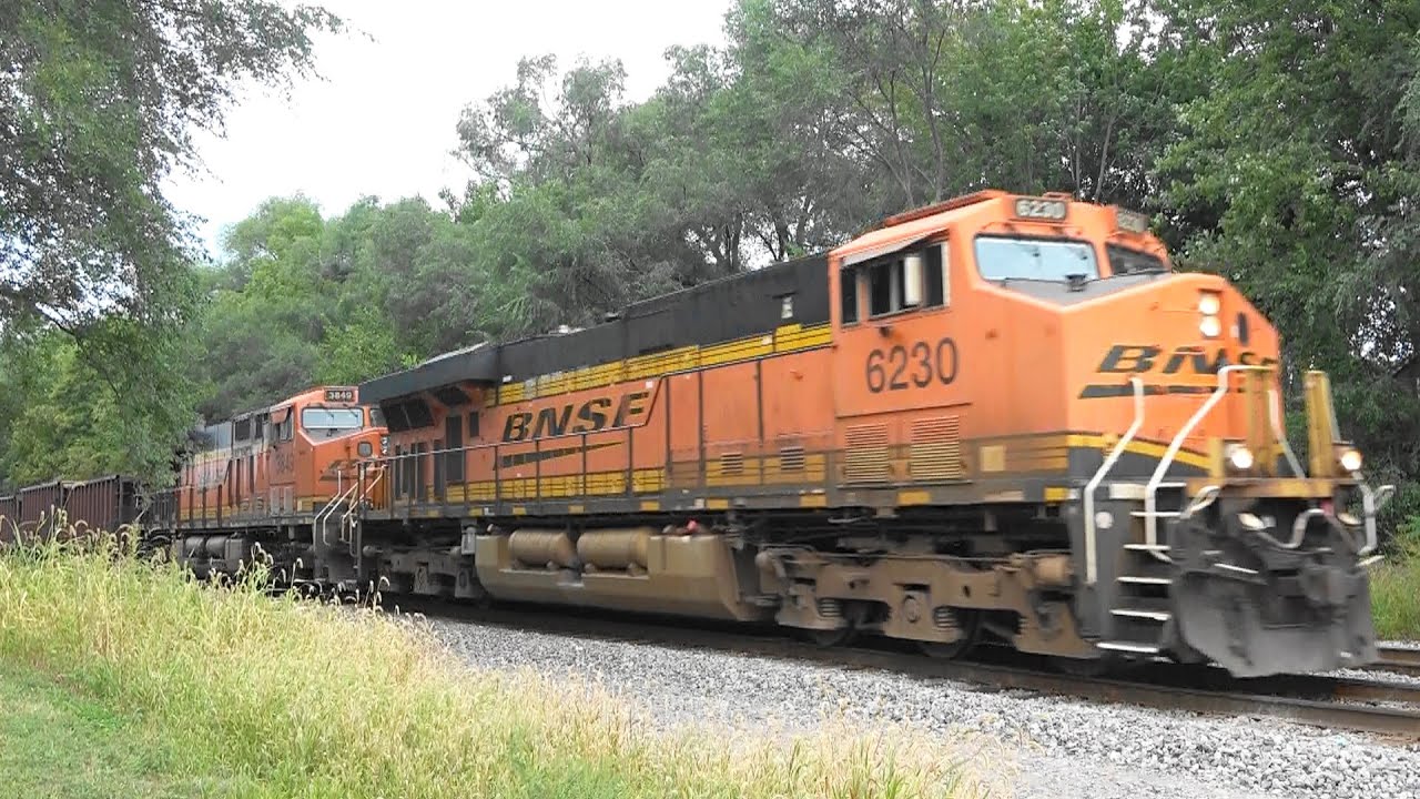 BNSF 6230 Leads An Iron Ore Train, Colona, IL - YouTube
