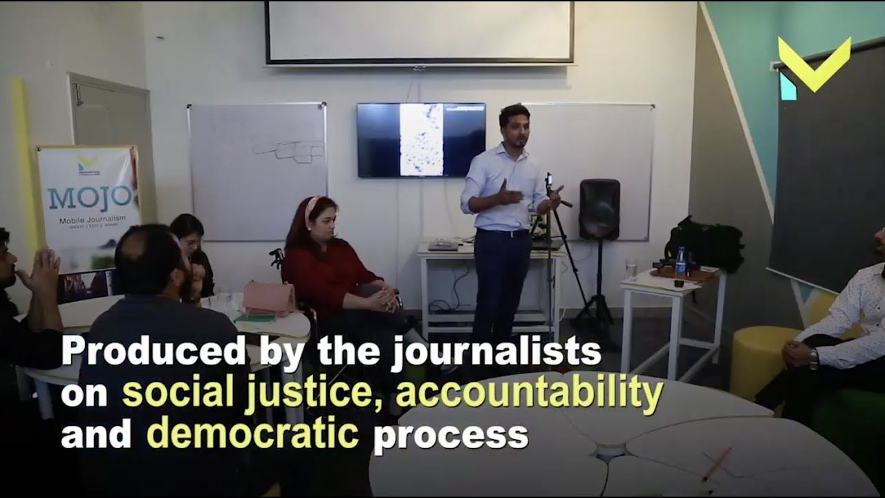 Mojo Training Video | Journalist Training | Mobile Journalism - YouTube