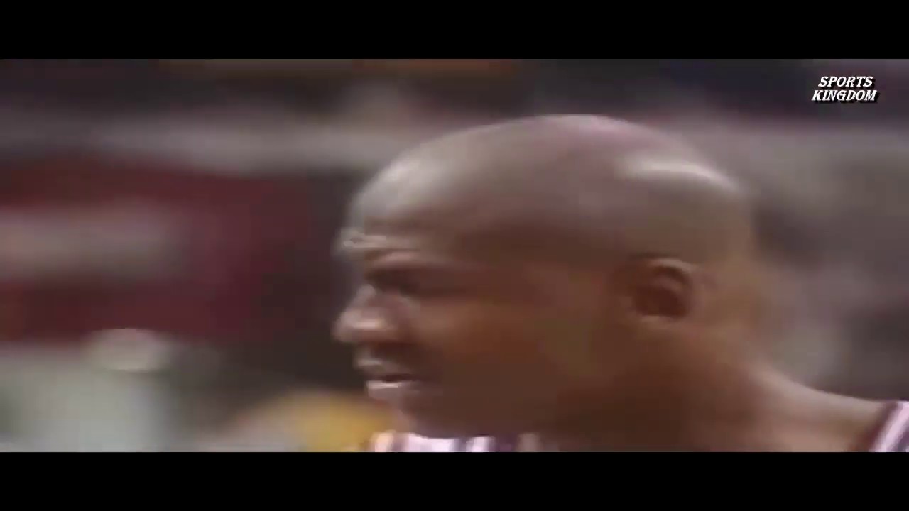 10 TIMES MICHAEL JORDAN SHOCKED THE WORLD - YouTube