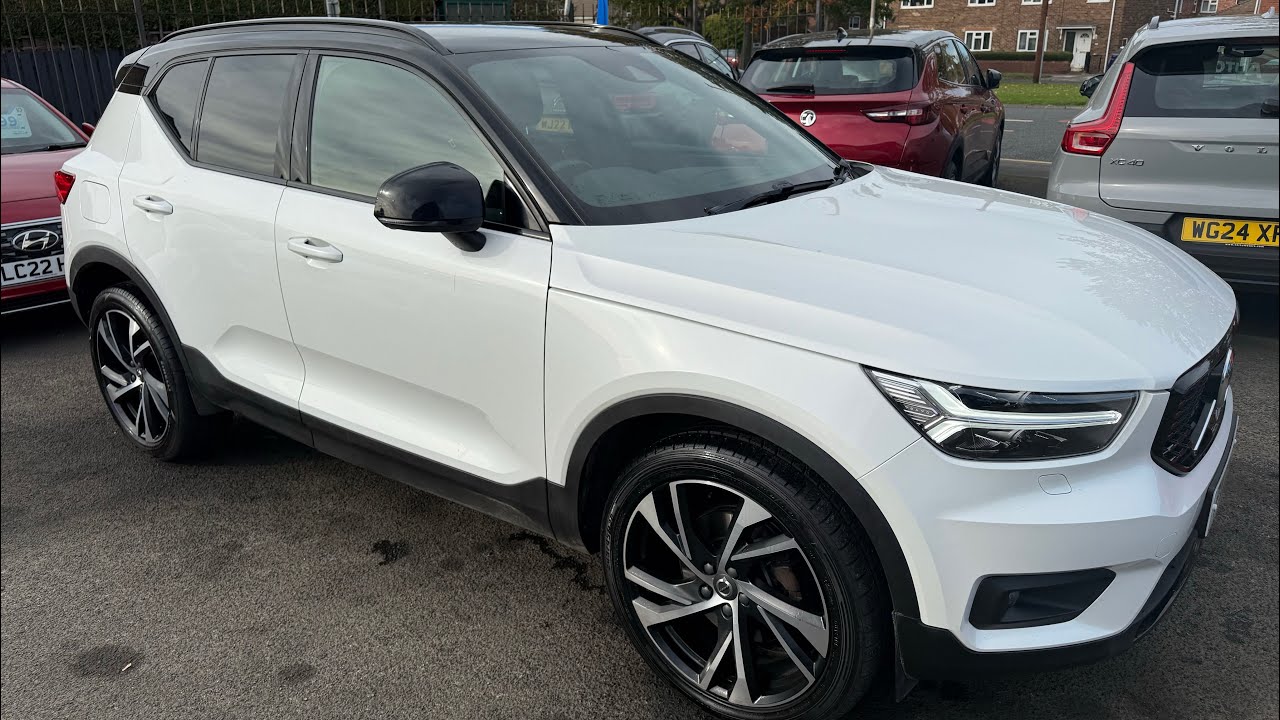 Volvo XC40 B4 R-Design Pro MHEV 2021/21 £21,999 - YouTube