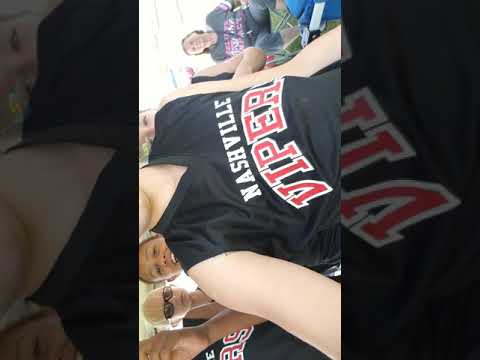 Viper girls go crazy