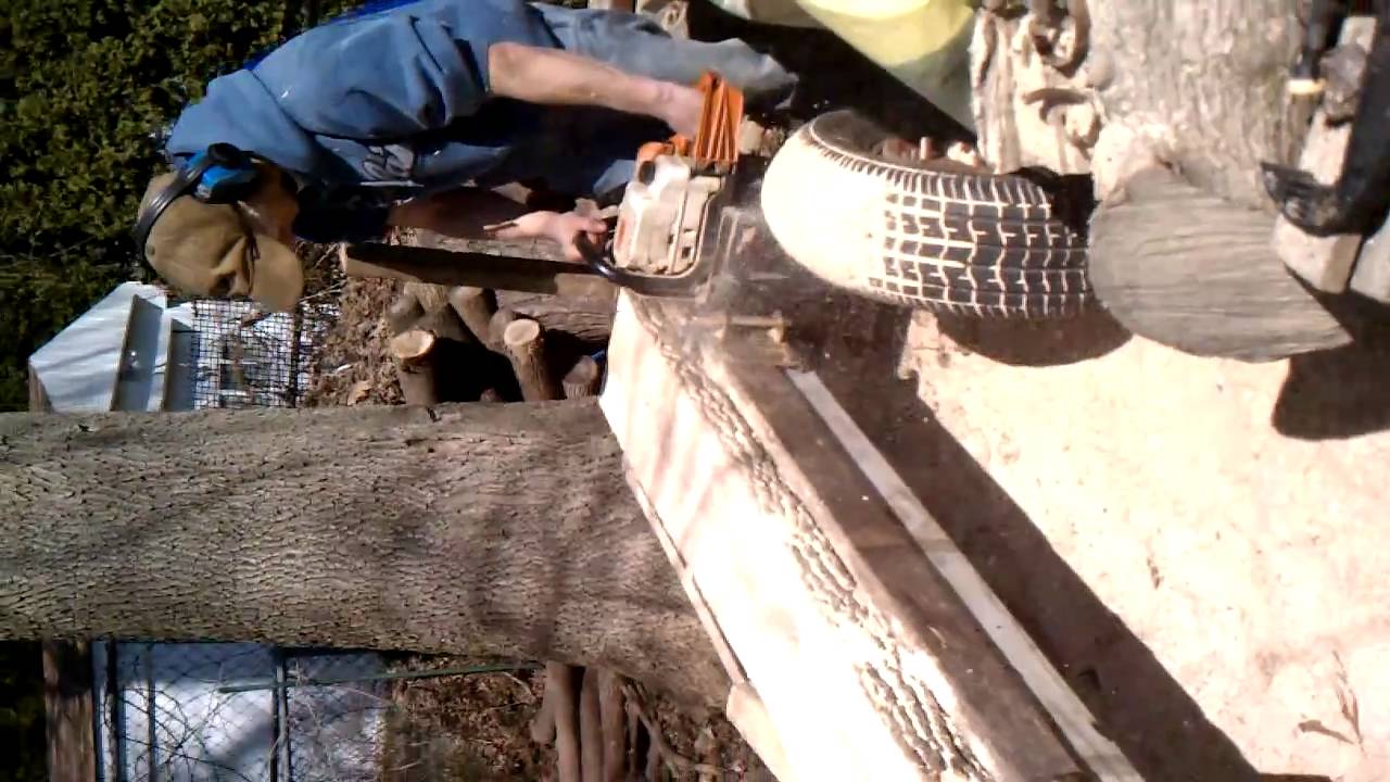Homemade Chainsaw Mill (prototype) - YouTube