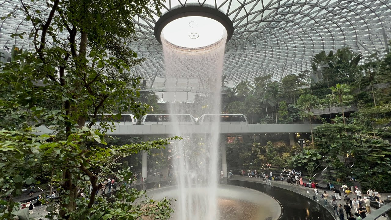 Travel Vlog : 6-hour Layover in Singapore | Changi Airport | Jewel ...