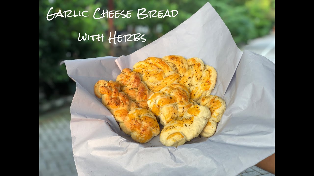 How to Make Garlic Cheese Bread with Herbs (Cara Membuat Roti Keju ...
