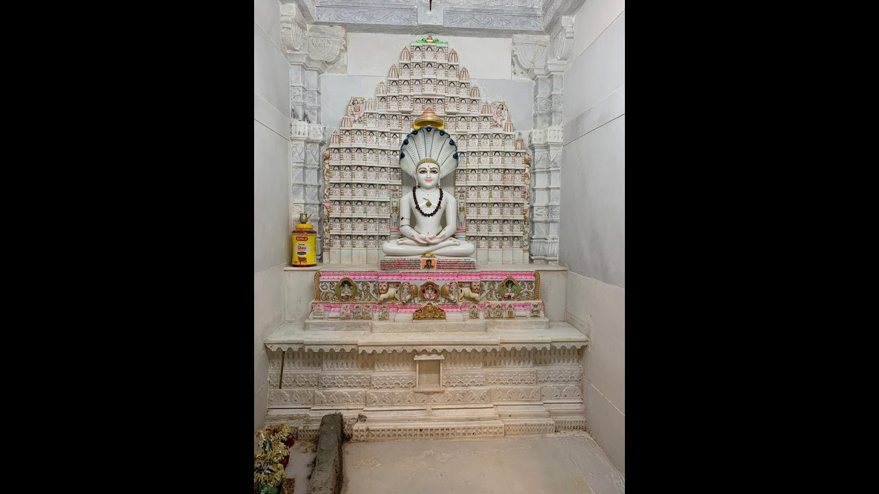 Parasnath Bhagwan Bhajan || Bhaj le Parasnam Parasnam || भजले पारसनाम ...