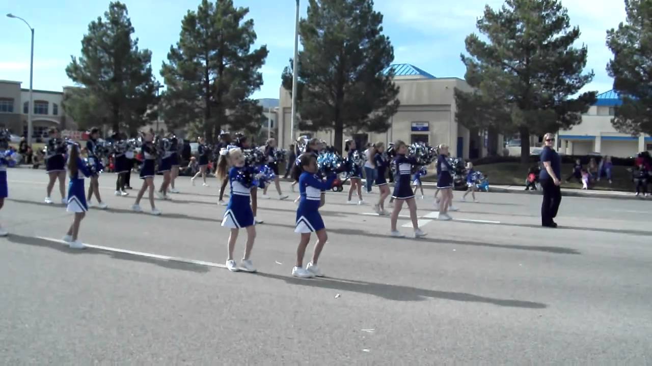 Palmdale, CA Christmas Parade 2010 Dazzler Cheer - YouTube