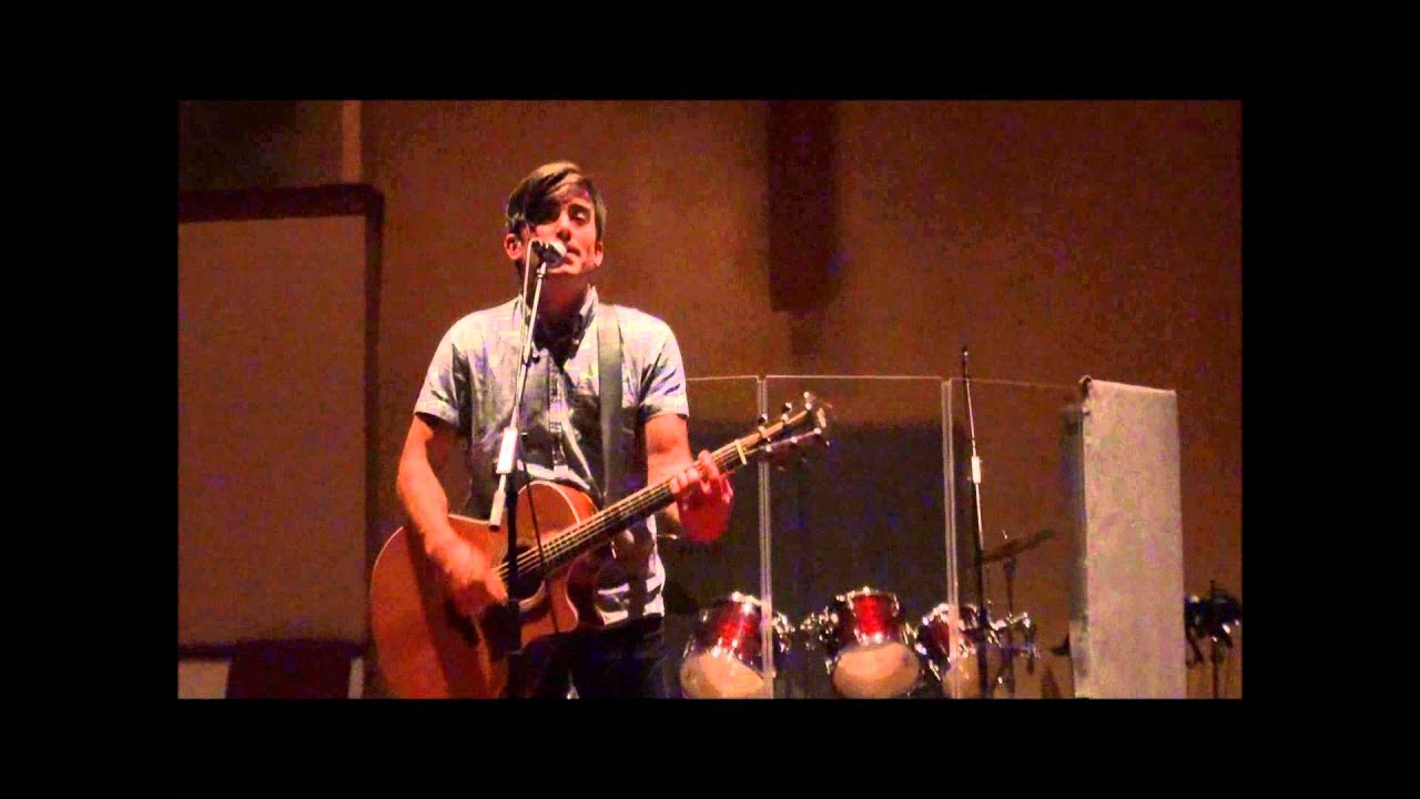 Phil Wickham - At Your Name (Yahweh Yahweh) - Westfield MA 2014 - YouTube