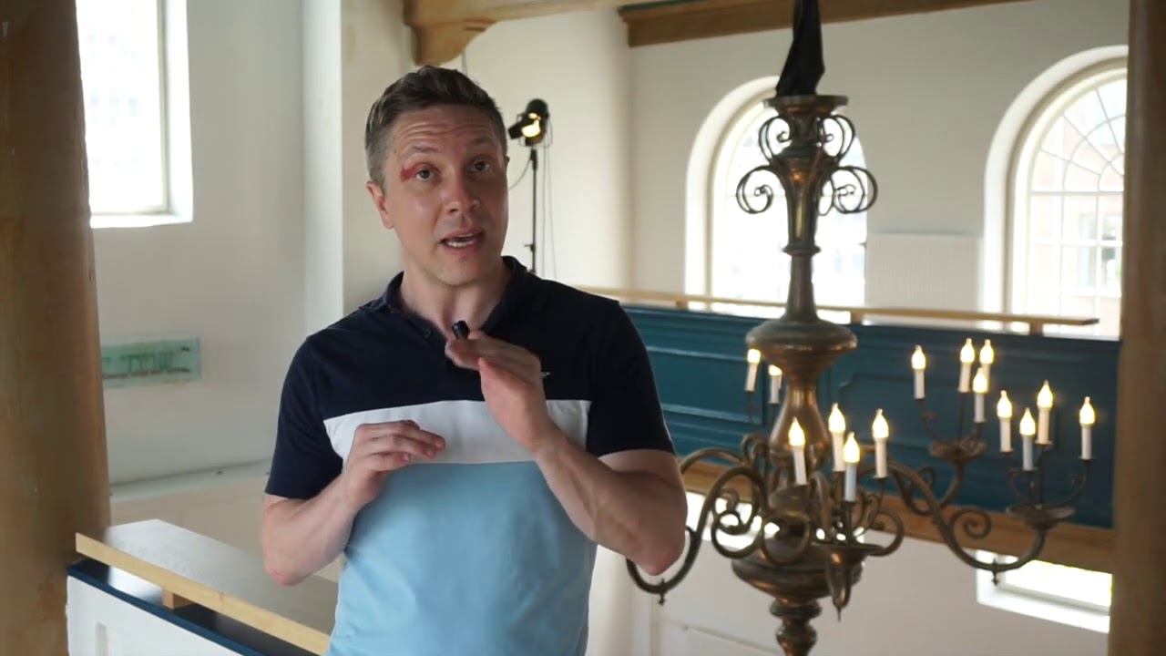 DanIël Boothe violist en artistiek leider Ensemble 't Kabinet - YouTube