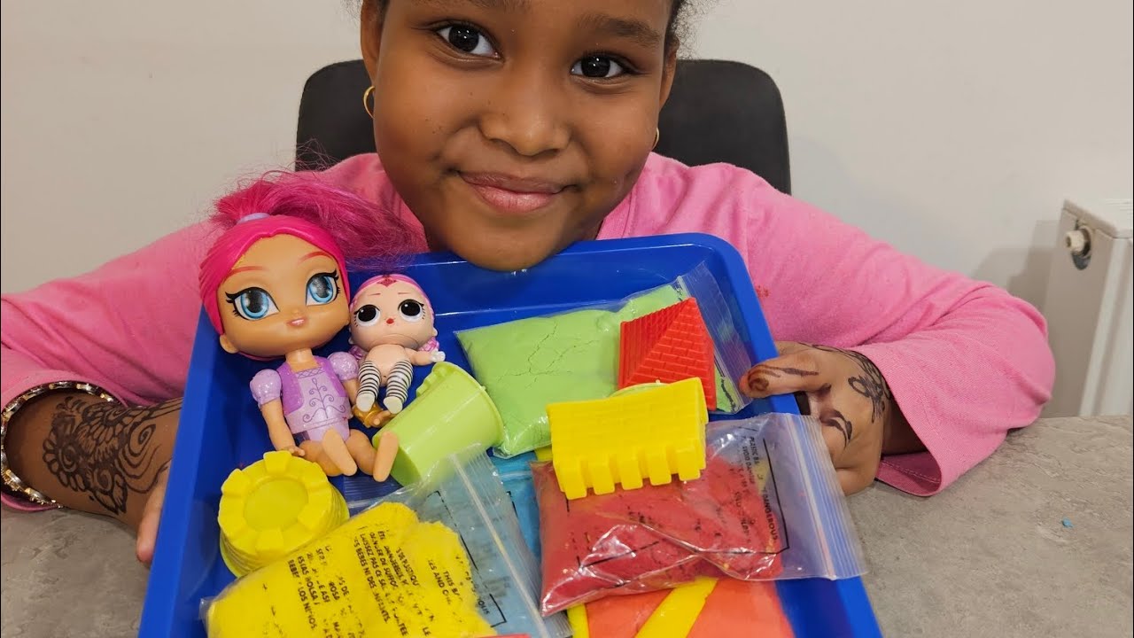Sand Sational sand play with Ruweyda and her dolls. - YouTube