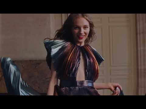 IRRESISTIBLE - Eau de Parfum - Irresistible is Unstoppable