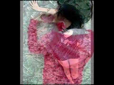 BeNİ sEwMeSen YAğMurLArı Sew