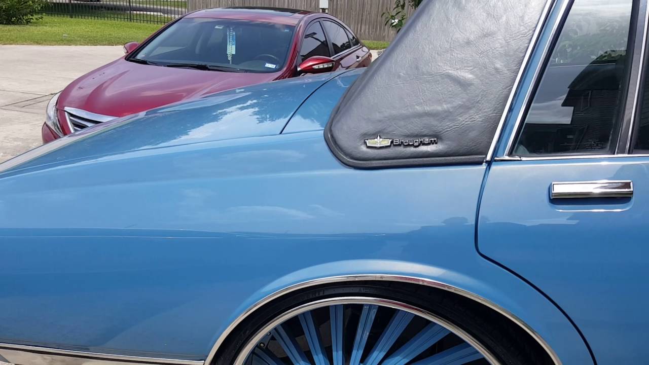 Playing around with the music, box chevy on 28s - YouTube