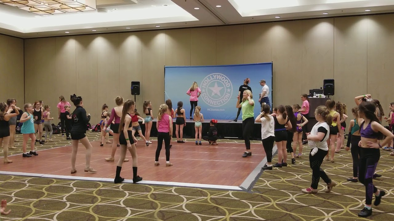 Weekend dance(3) - YouTube