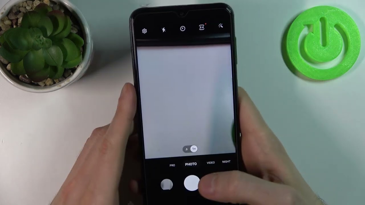 Enable burst shot on SAMSUNG Galaxy M23 / Serial photos on SAMSUNG Galaxy M23
