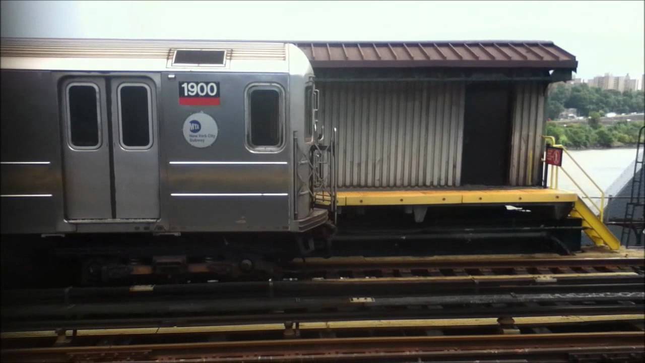NYC Subway Downtown & Bronx Bound (1) Trains @ 225 Street - YouTube