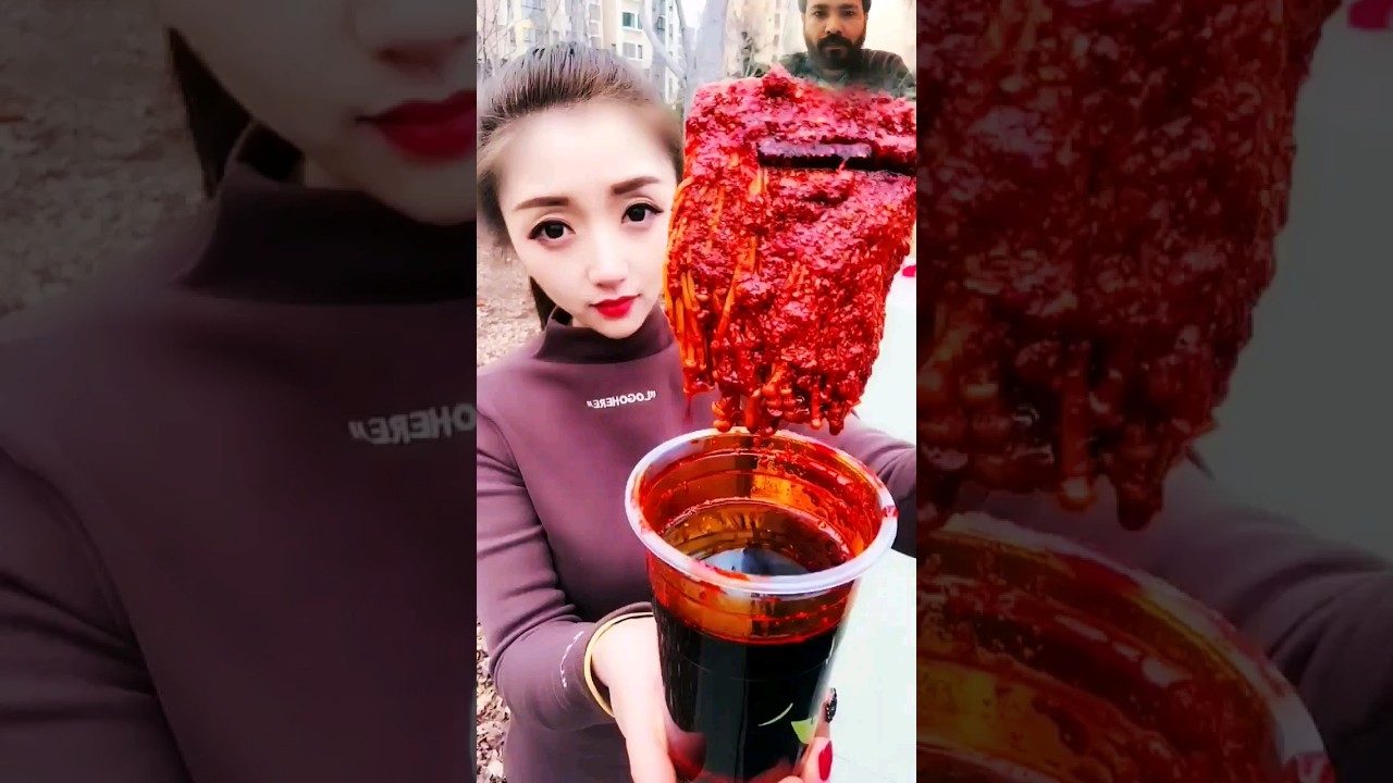 Eating spicy food #eting #youtubeshorts #shorts #viral - YouTube