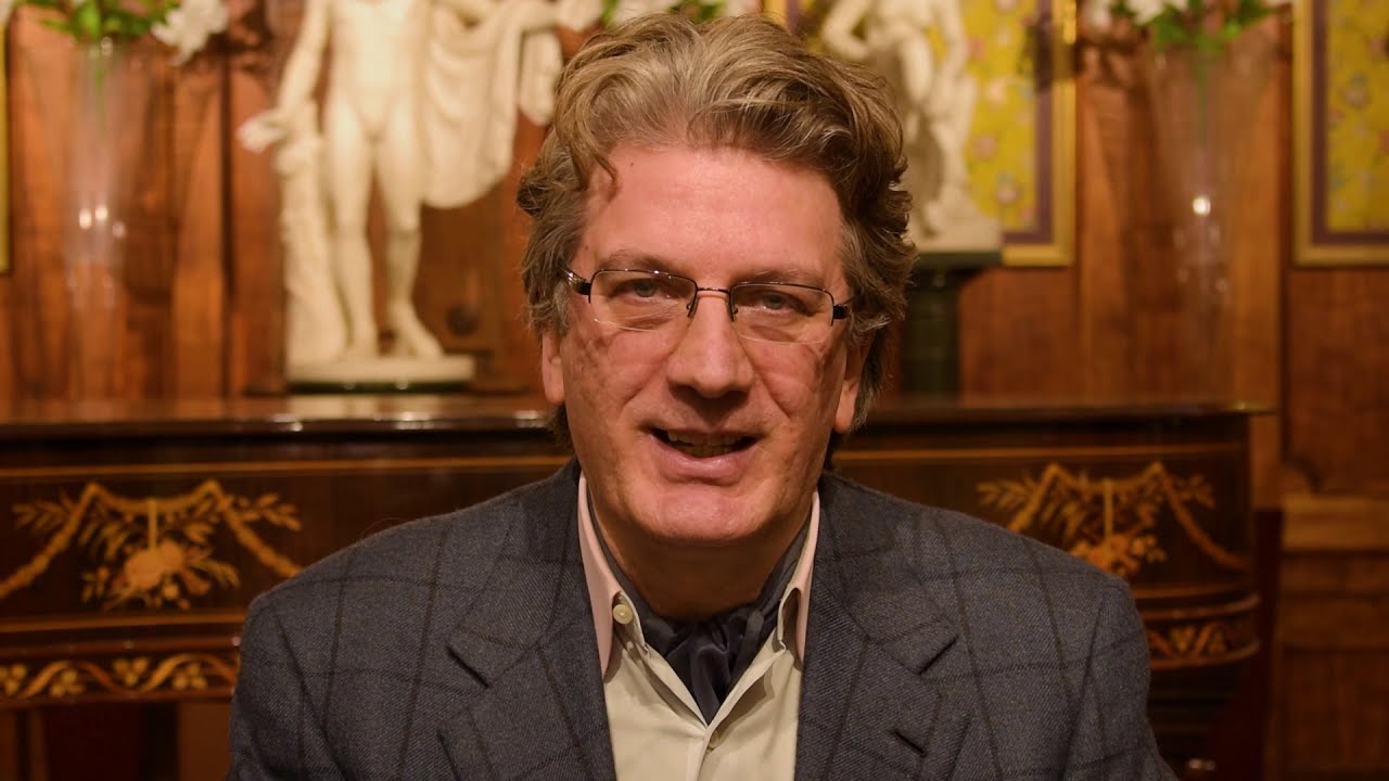 A New Year presentation from our Music Director Daniel Canosa - YouTube