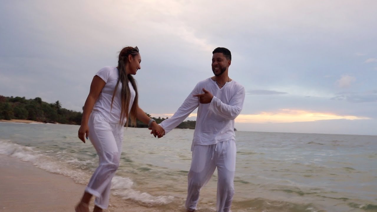 JMC EL poderoso TU ERES MIA 👩🏻🔐 ️ video official - YouTube