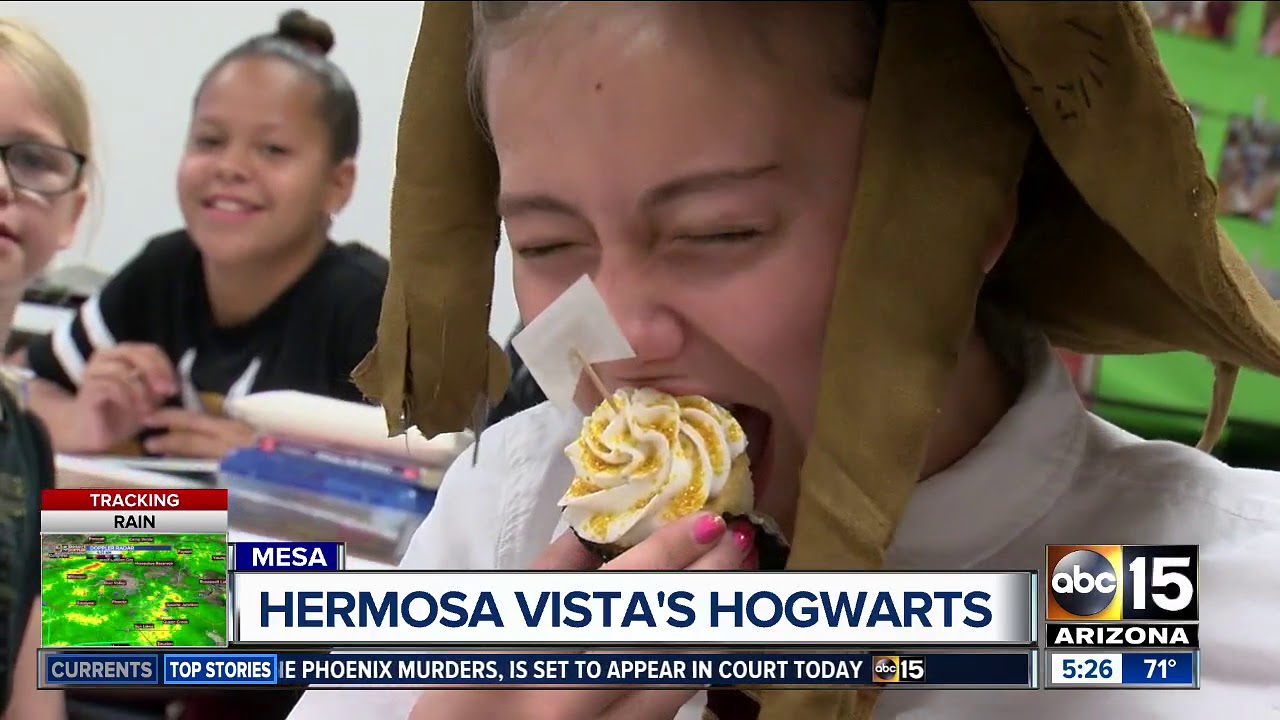Heather Heap's Hermosa Vista classroom transforms into Hogwarts - YouTube