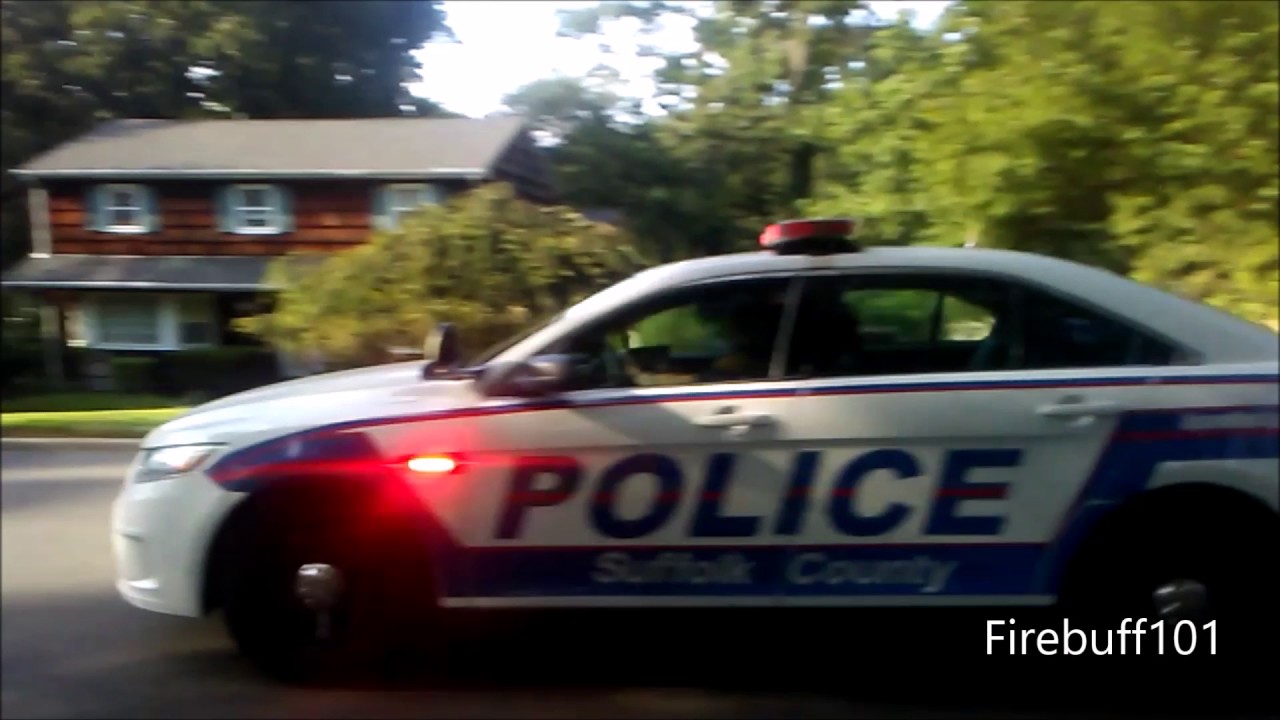 Eaton's Neck FD and Suffolk PD Responding - YouTube