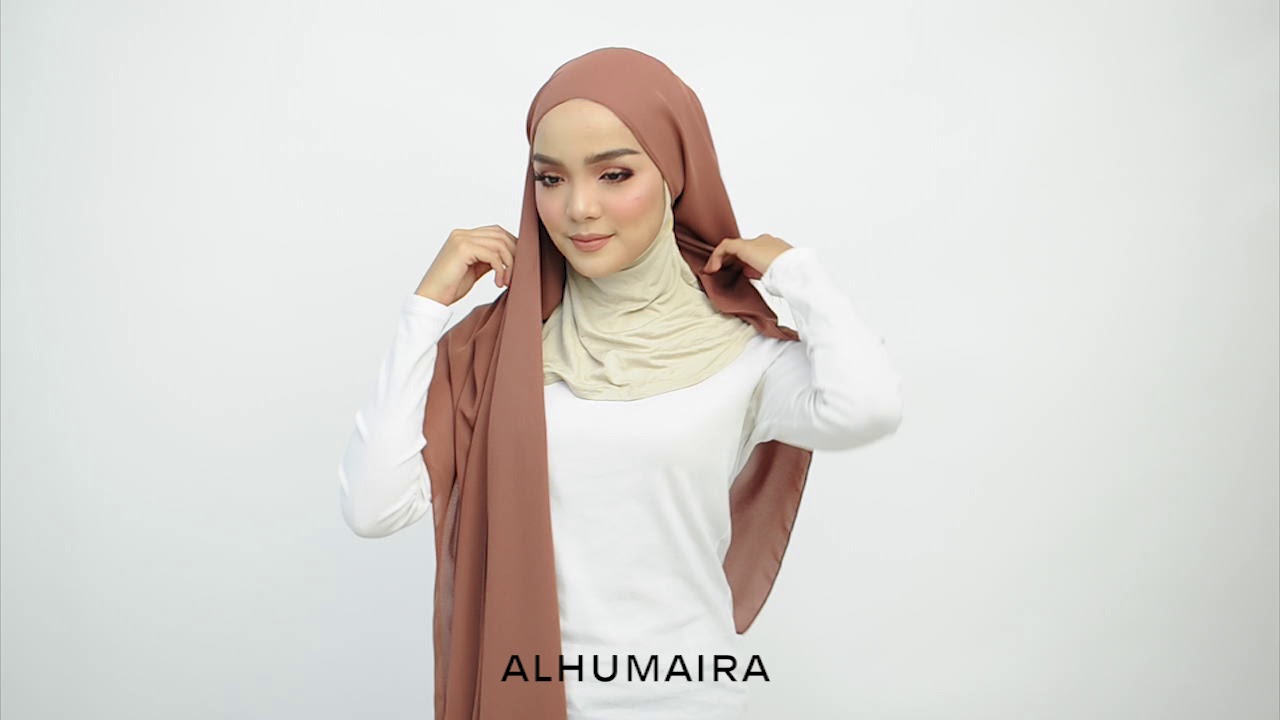 BASIC DELUXE PLAIN SHAWL Styling Tutorial Style 9 - YouTube