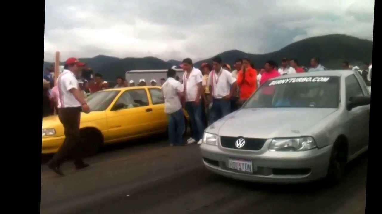 Tsuru gsr2000 vs pointer pick up turbo (arrancones acambay) - YouTube