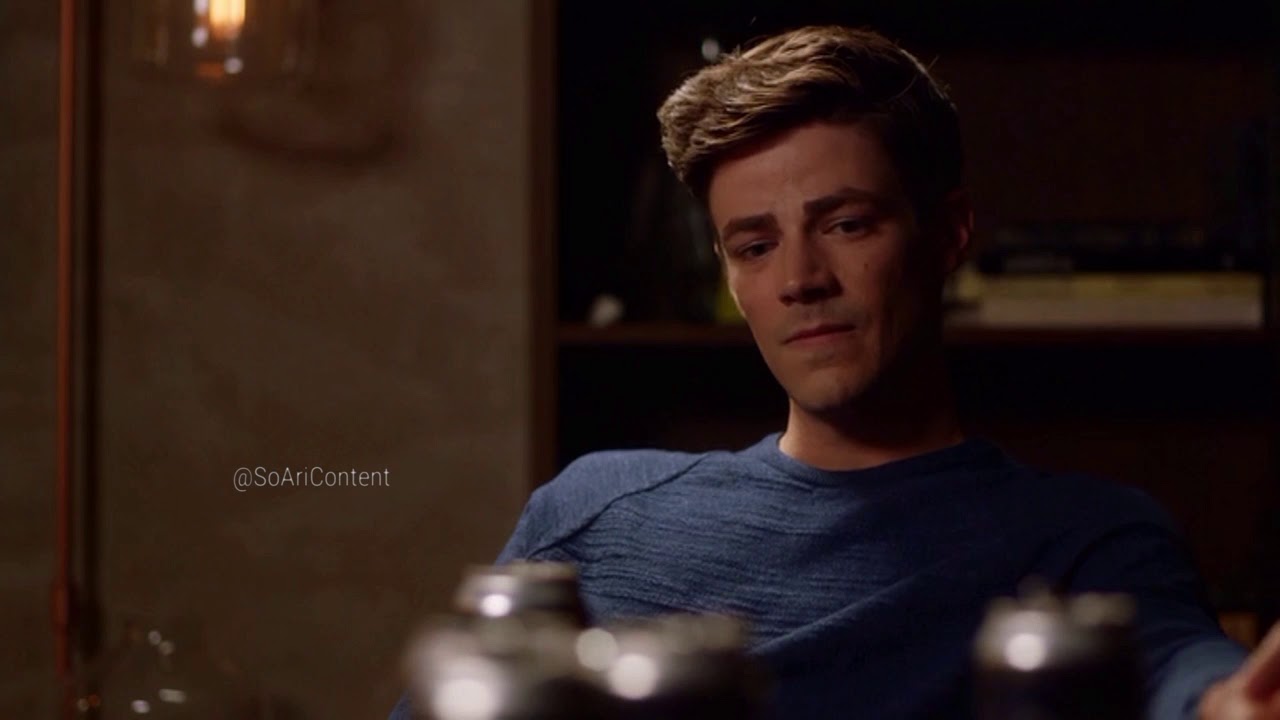 The Flash 4×04 Barry saves Joe| Gypsy dad's (Danny Trejo) Hunts Cisco ...