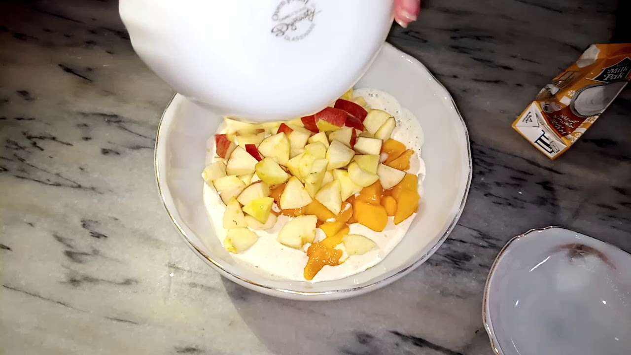 Cream fruit chat recipe by Aliza's food - YouTube